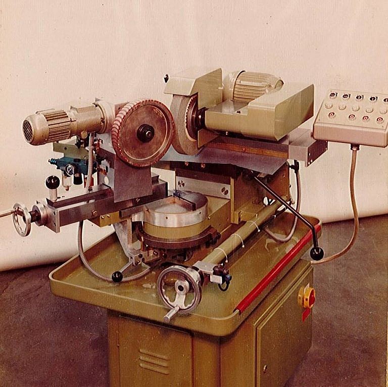 HISTORIE - Rudolf Geiger Maschinenbau GmbH